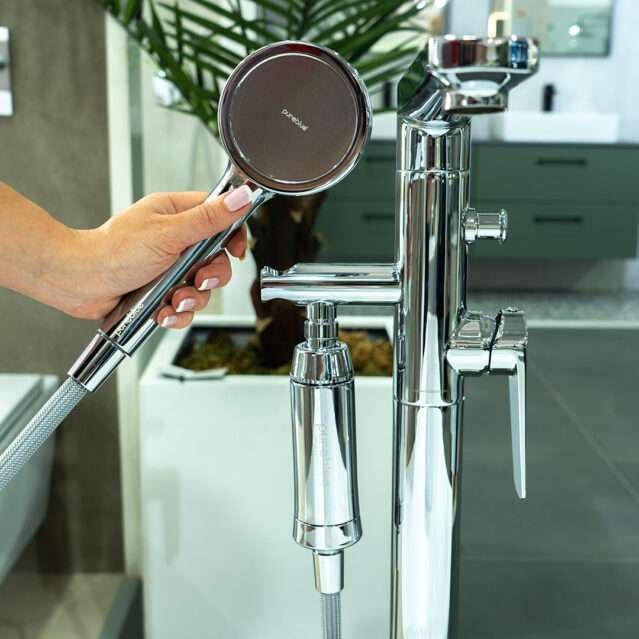 Perfect Shower Pack: Shower Filter and Shower Head | H2O Pure Blue